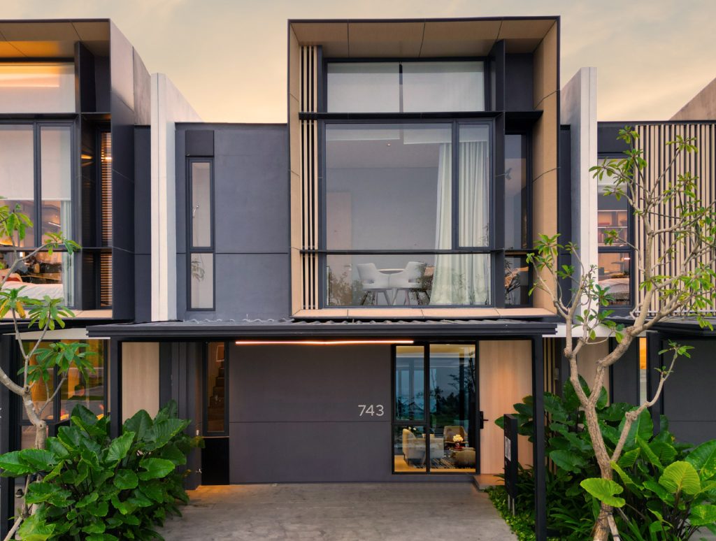 The Premium Series – Amega Westparc